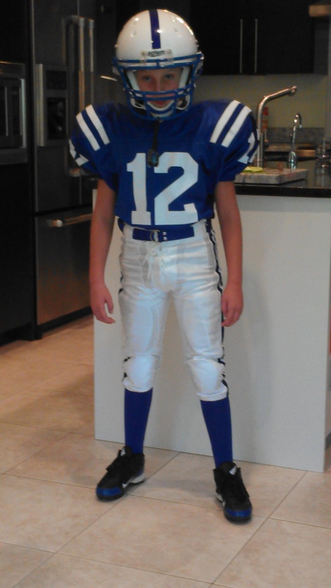Jake in full football uniform, Sep. 2013 – BillSaysThis